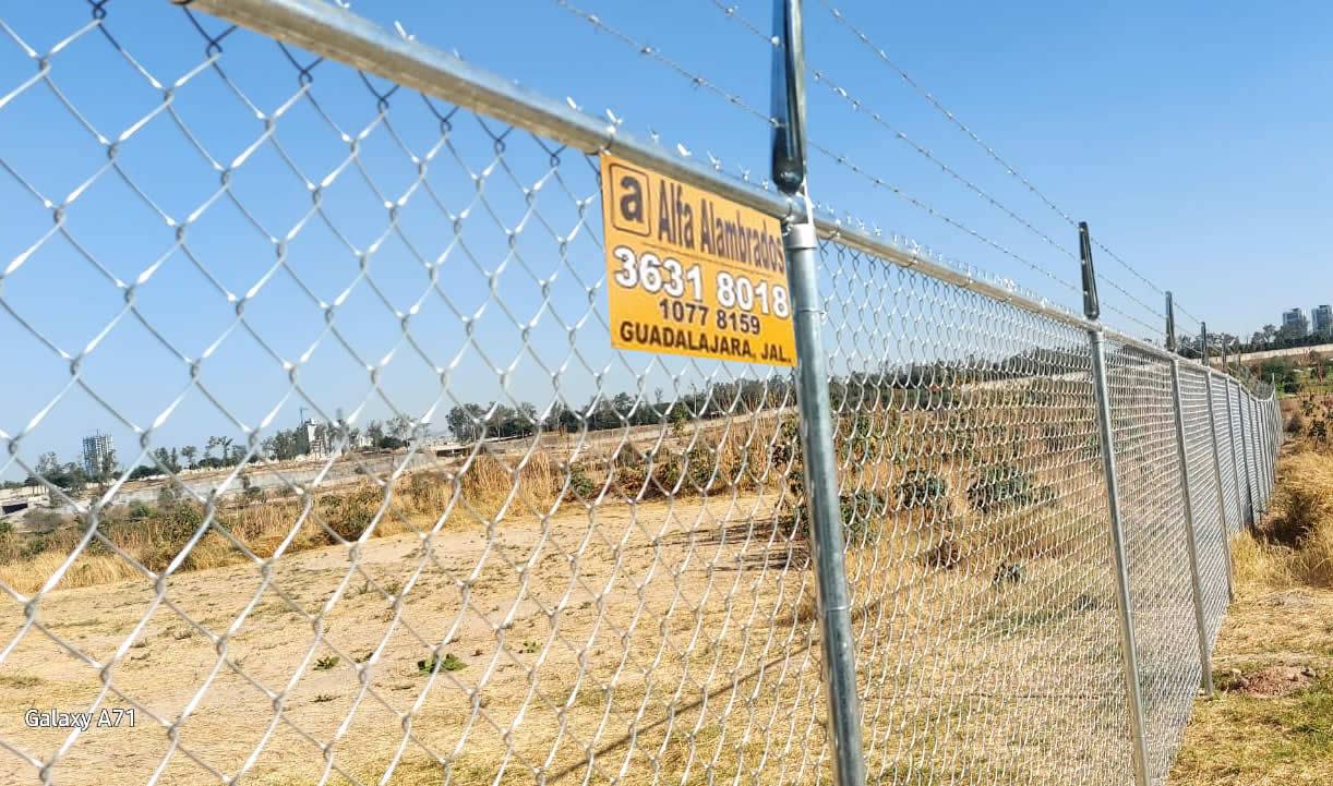 Cercas de Malla Ciclónica: Beneficios, Usos y Cómo Elegir la Mejor